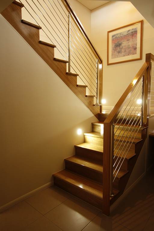 Ideal Stairs and Handrails - Stairs |Staircase| Timber| Steel Stringer ...