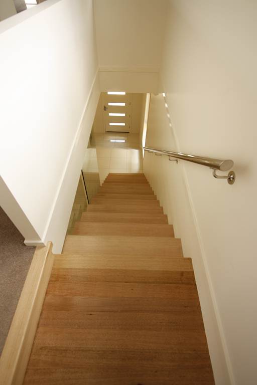 Ideal Stairs and Handrails - Steel Stringer Stairs